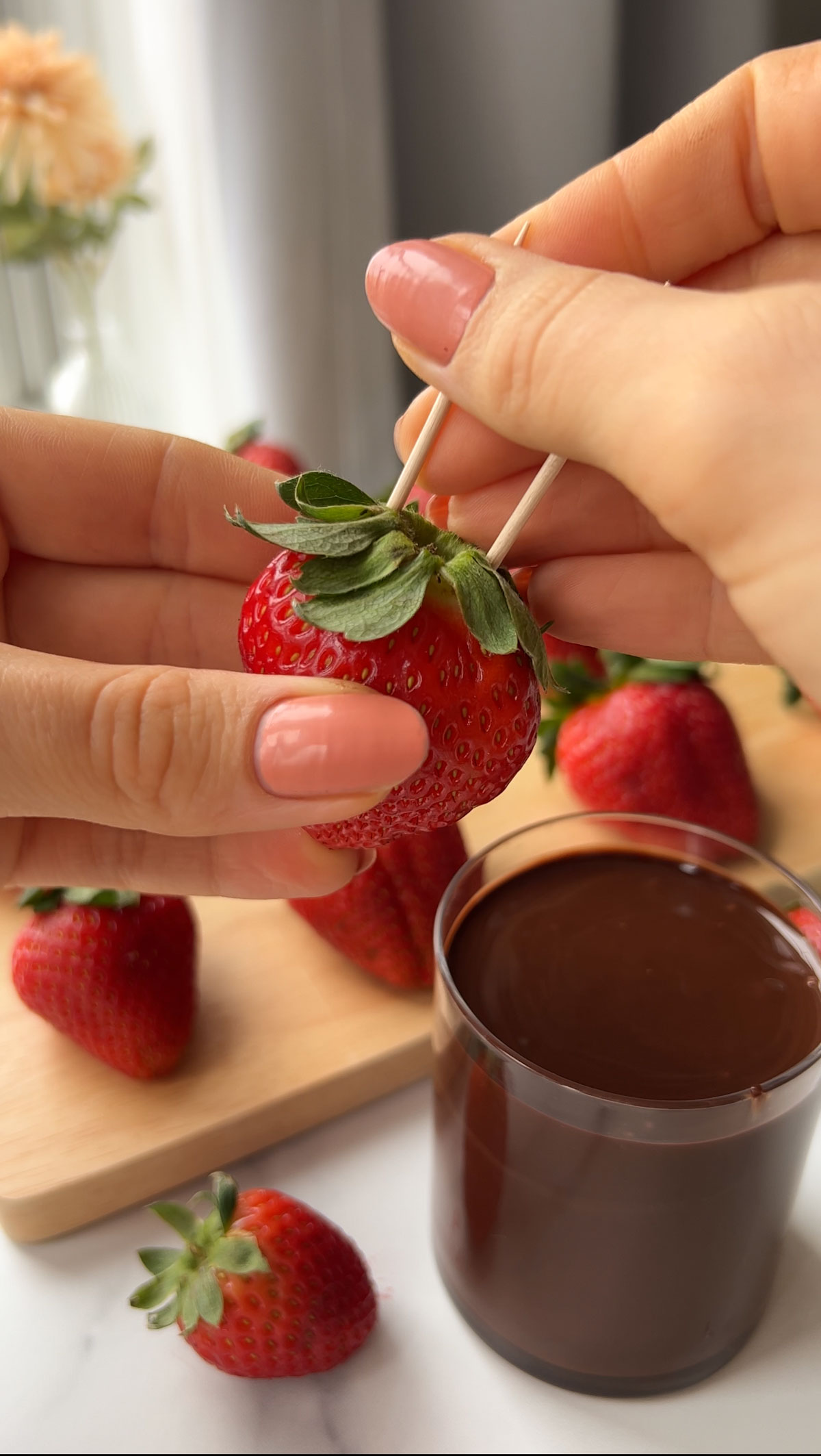 Vegan Chocolate Covered Strawberries Recipe