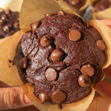 White Chocolate Macadamia Cookies (Copycat Subway Recipe) - Veggie ...
